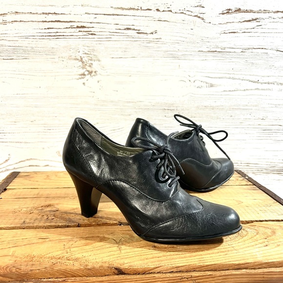 Born | Shoes | Born Black Leather Lace Up Heels 85 Cottage Core | Poshmark